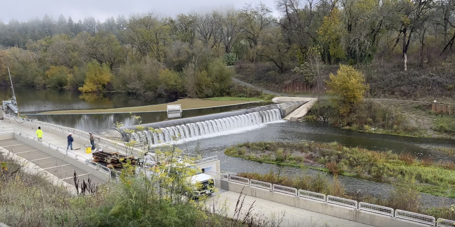 Russian River Inflatable Dam Being Inflated - Association of California ...